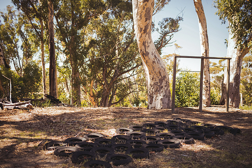 유토이미지 | Empty boot camp with tyres obstacle course and fitness trial