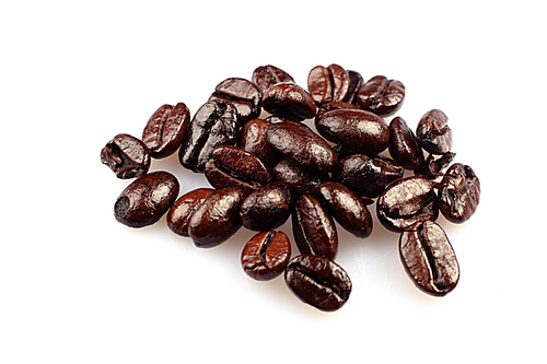 Small bunch of coffee beans on a white background | 유토이미지 | 상세페이지 ...
