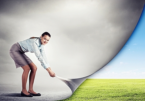 Woman changing reality | 유토이미지 | 상세페이지 | 베이직샵 | 전체 | 19623501