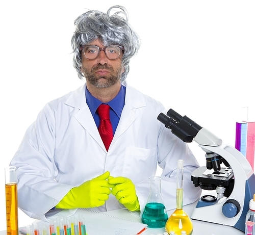 유토이미지 | Nerd crazy scientist man portrait working at laboratory with ...
