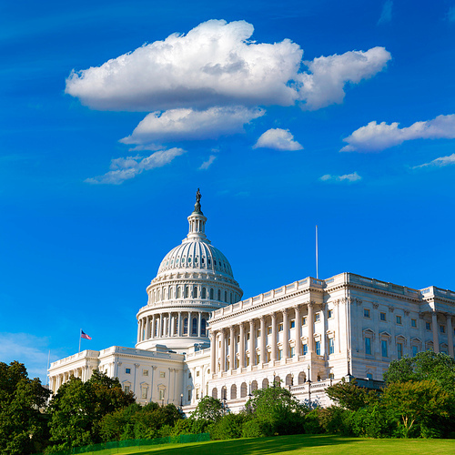 유토이미지 | Capitol building Washington DC sunlight day USA US congress