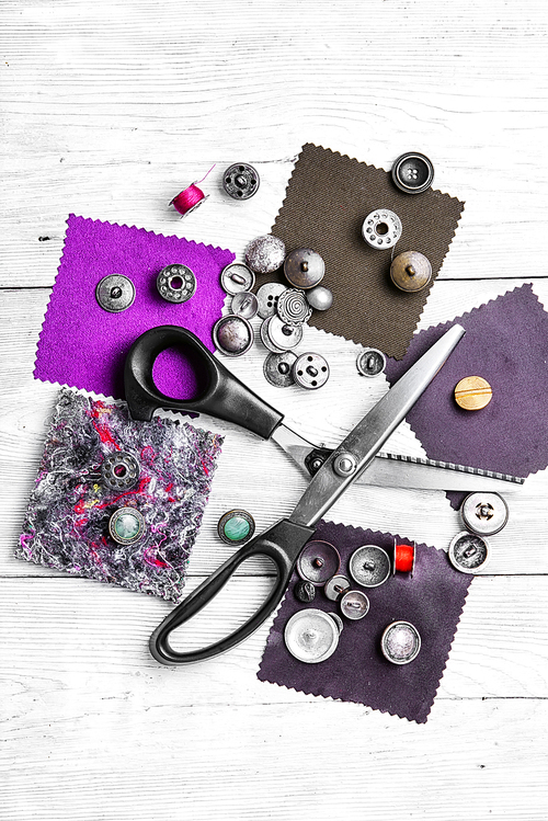 Scissors for cutting fabrics,patterns, fabrics,thread and buttons | 유토 ...