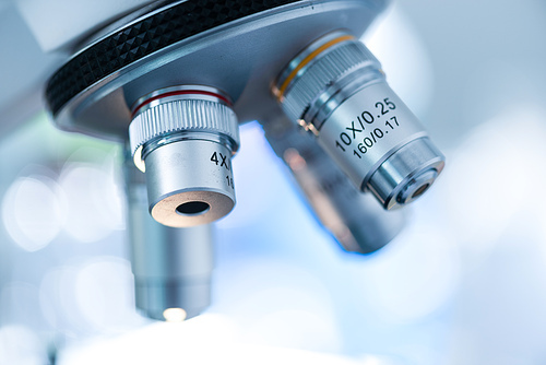 유토이미지 | close-up of Microscope lens, science tools microscope in laboratory