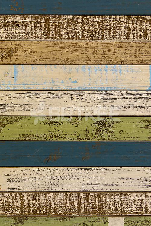 유토이미지 | 나무벽