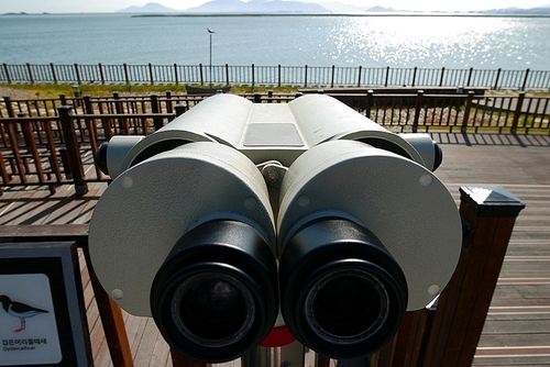 낙동강 하구언 풍경 | 유토이미지 | 상세페이지 | 베이직샵 | 사진 | 20357095