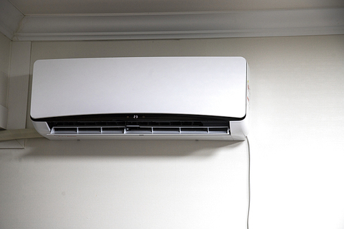 벽걸이 에어컨 | 유토이미지 | 상세페이지 | 베이직샵 | 사진 | 20942894