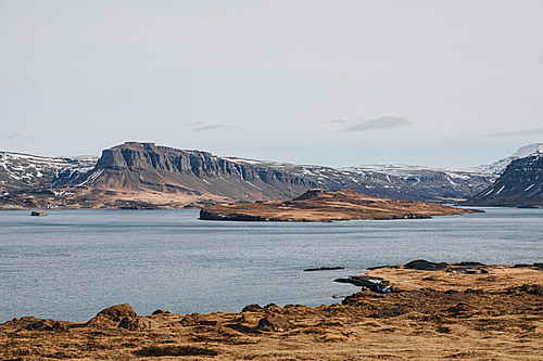 유토이미지 | 상세페이지 | 베이직샵 | 21095129 | scenic view of rocky hills with snow ...